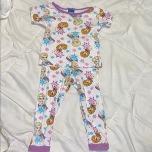 Disney | Pajamas | Euc Frozen Pj Set Anna Elsa Purple Snowflake 3t ...
